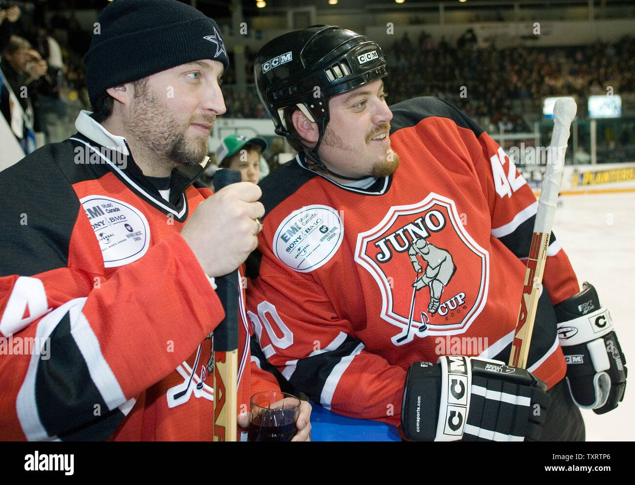 John Paul Tremblay (L), plays Julian and Robb Wells, plays Ricky in the ...
