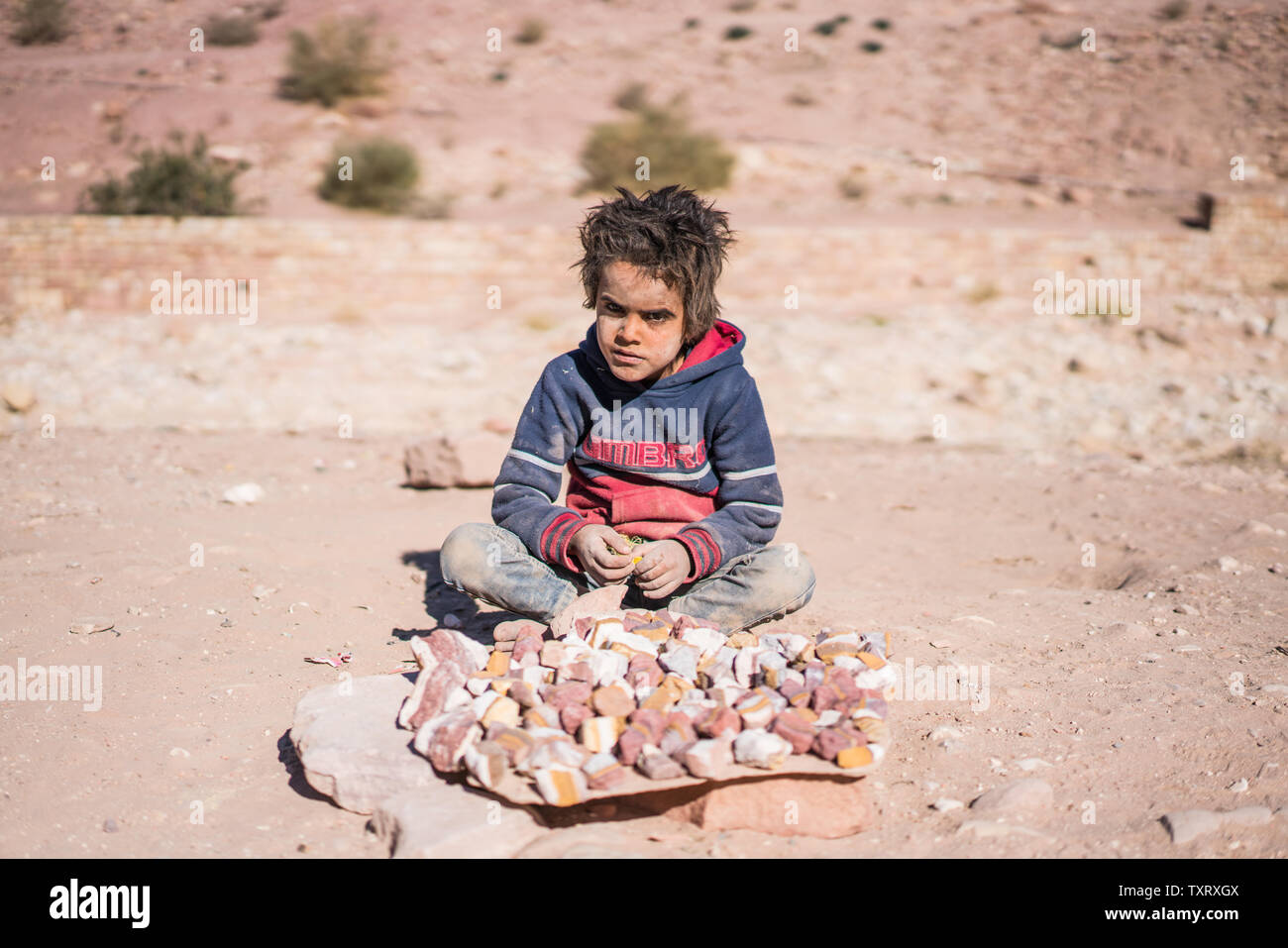 Local people in the Petra, Jordan Stock Photo - Alamy