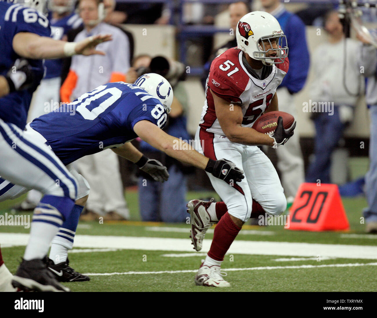 James darling hi-res stock photography and images - Alamy