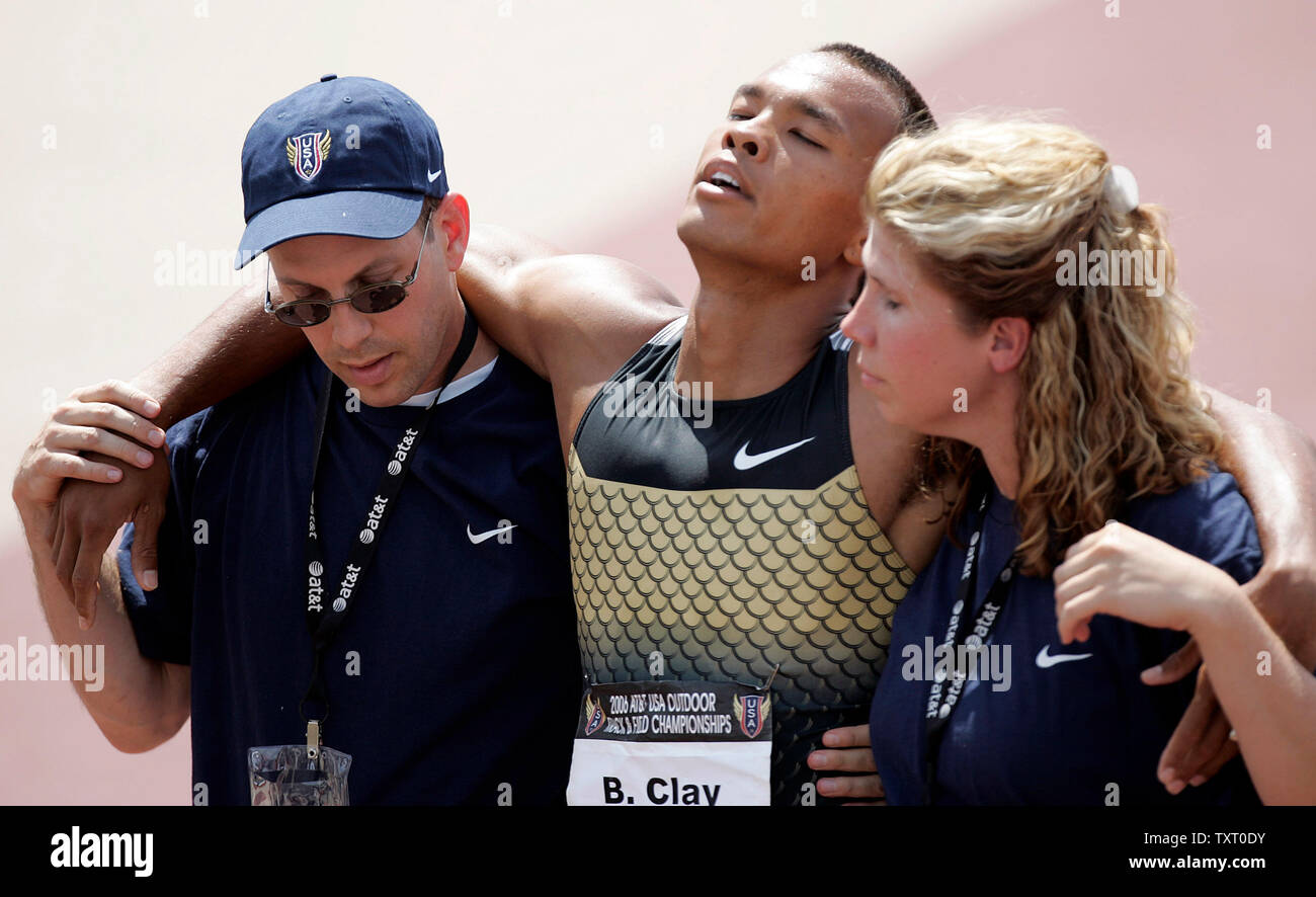 Team must dash hi-res stock photography and images - Alamy