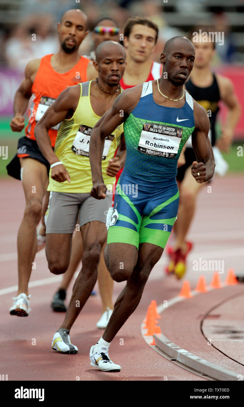 800 meter run hi-res stock photography and images - Alamy