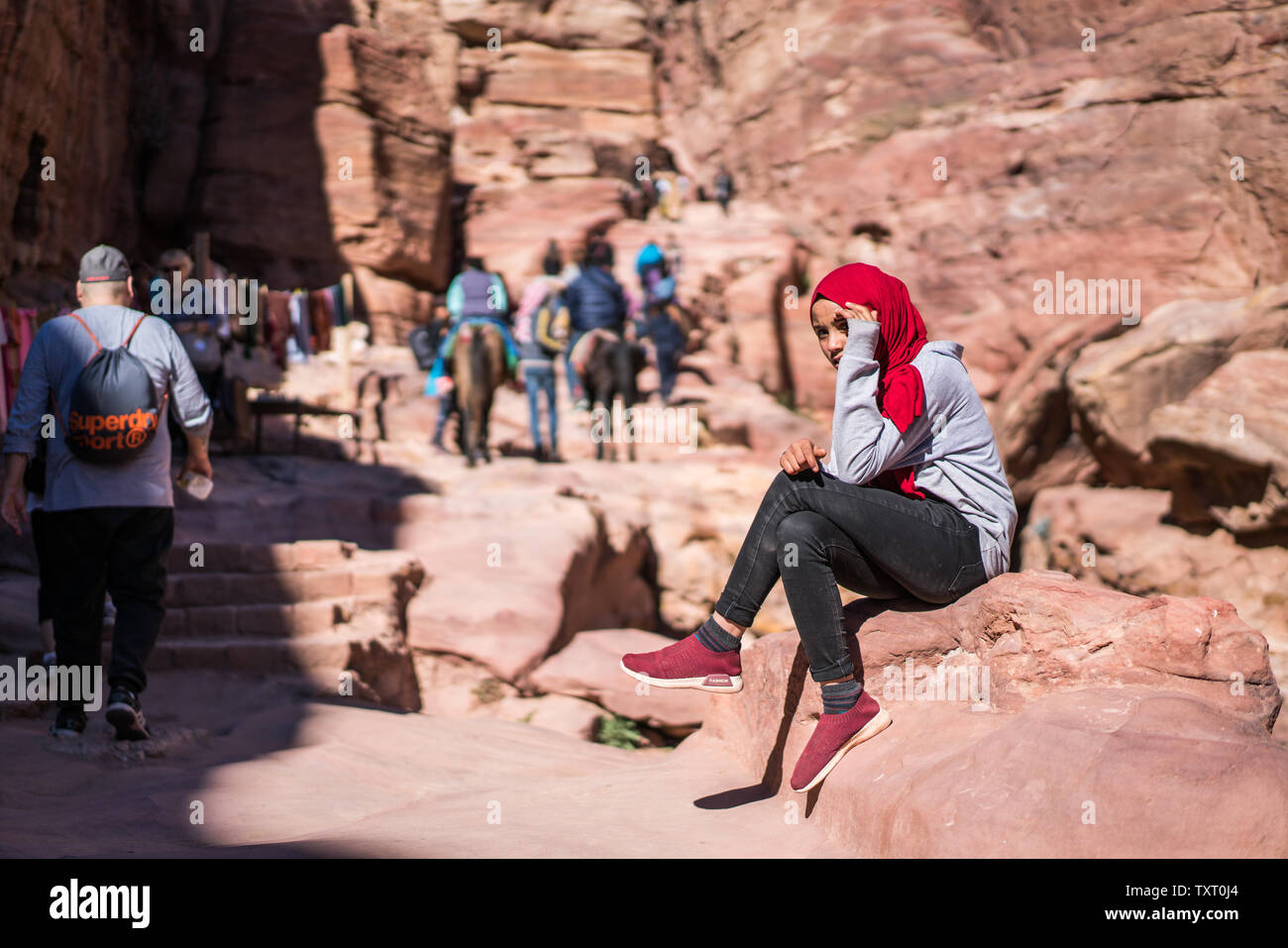 Local people in the Petra, Jordan Stock Photo - Alamy
