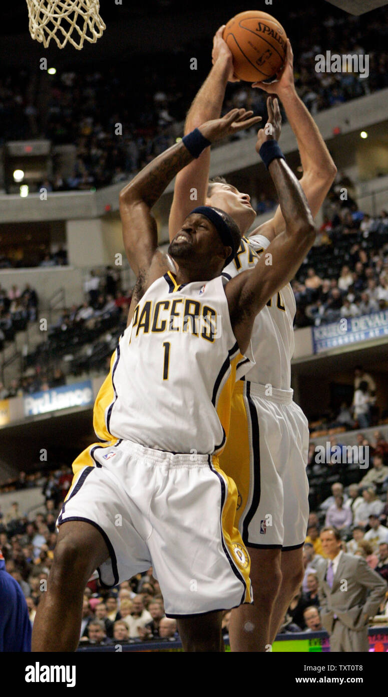 Mark jackson pacers hi-res stock photography and images - Alamy