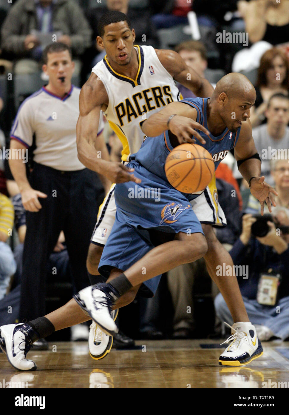 Indiana pacers granger hi-res stock photography and images - Alamy