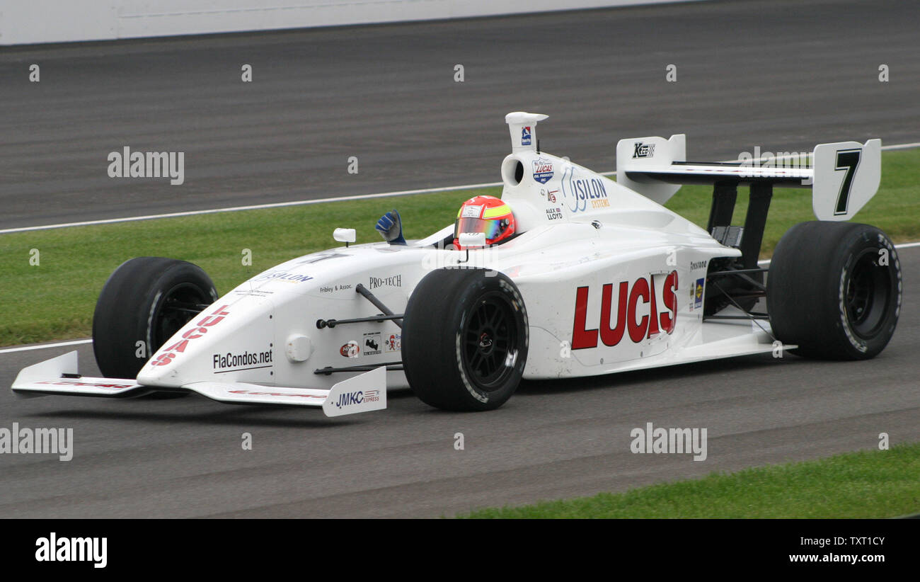 Alex Lloyd pumps his fist in victory after winning the Freedom 100 on ...