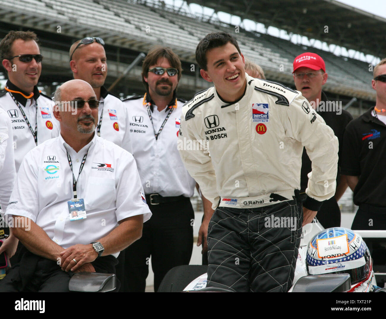 Winning father hi-res stock photography and images - Alamy