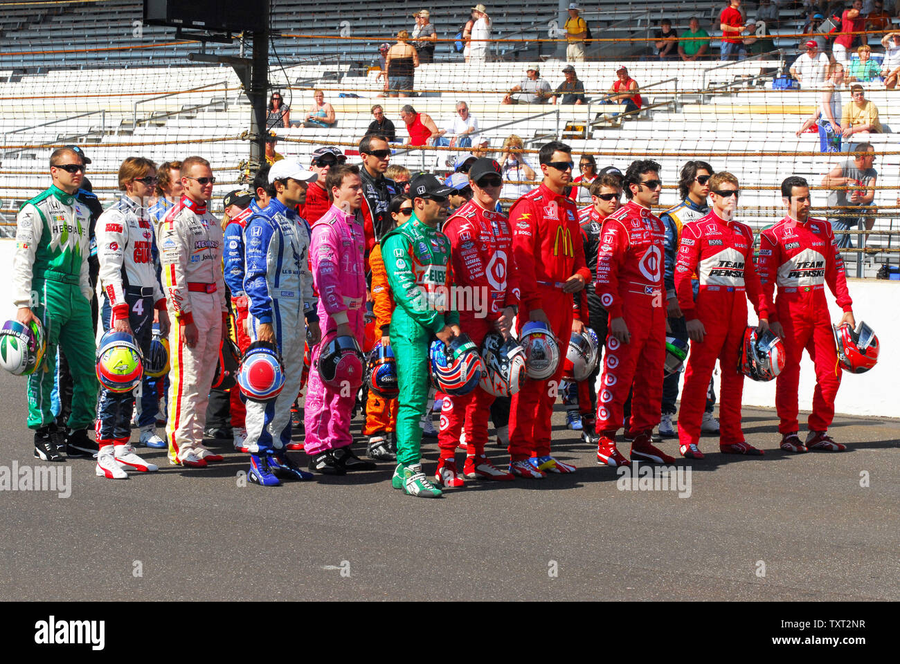 The entire field of Indy 500 drivers pose for the official photo on the ...