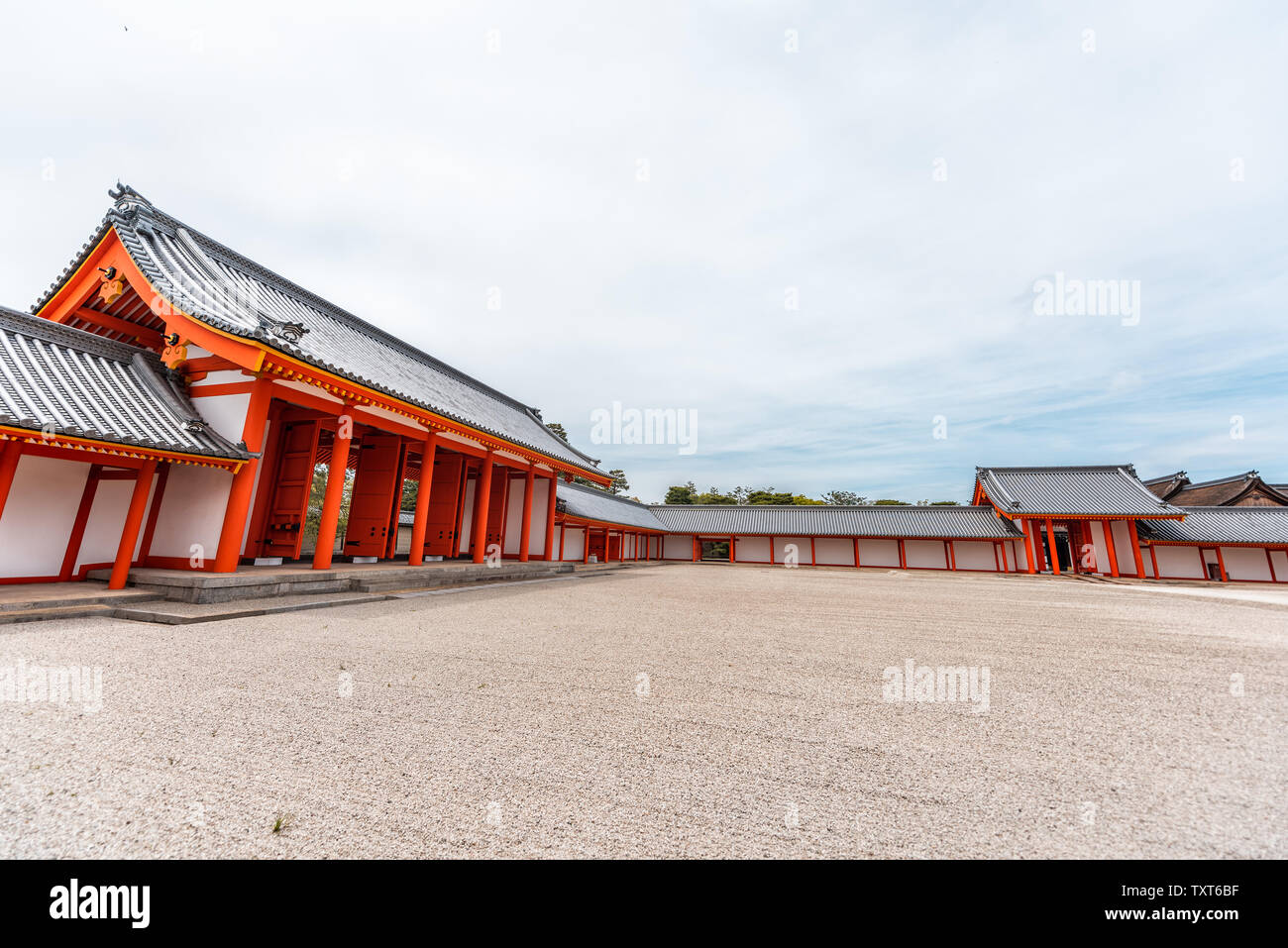 Gravel Garden High Resolution Stock Photography and Images - Alamy
