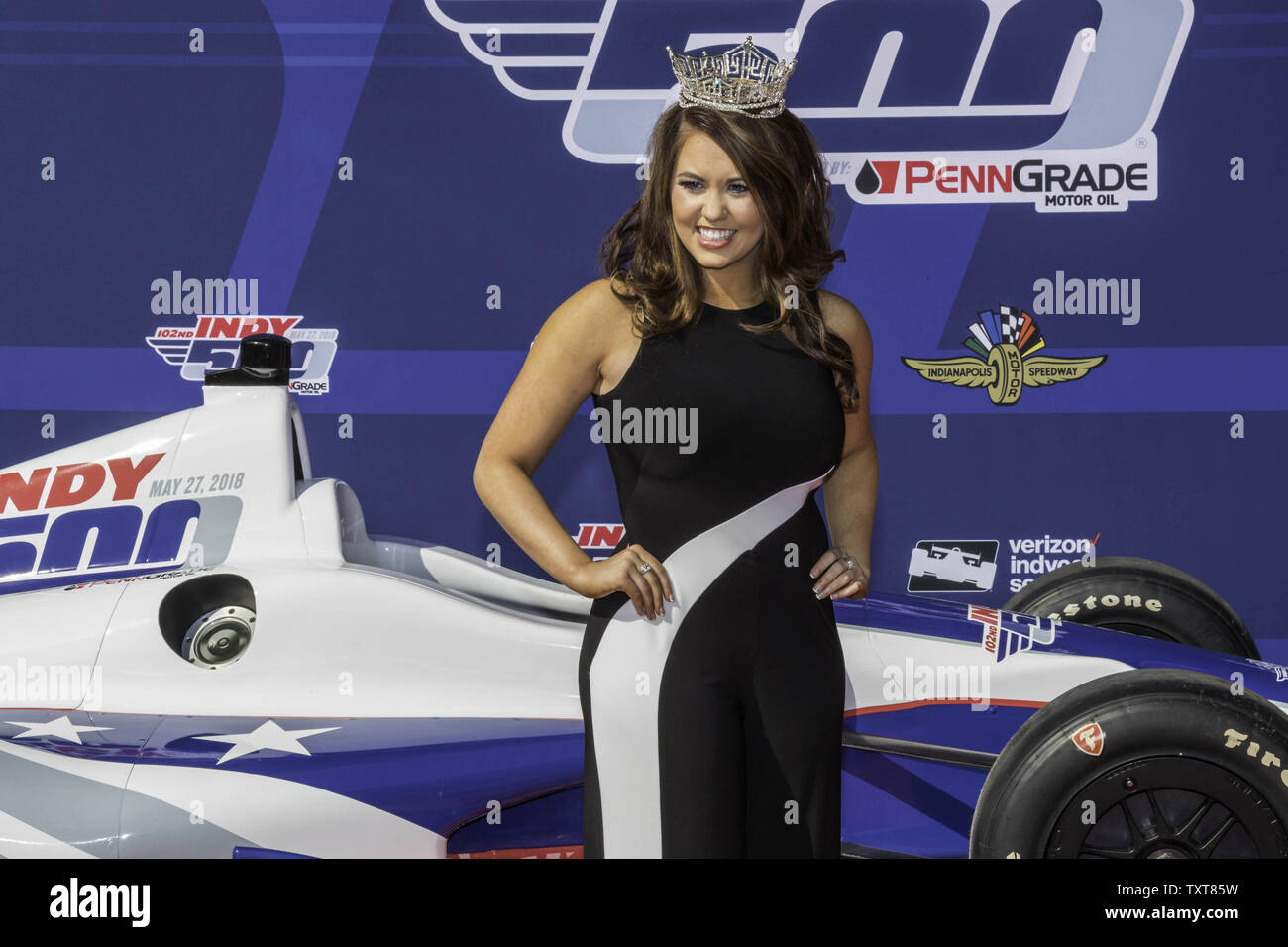 Miss America Cara Mund stands on the Red Carpet before the102nd running ...