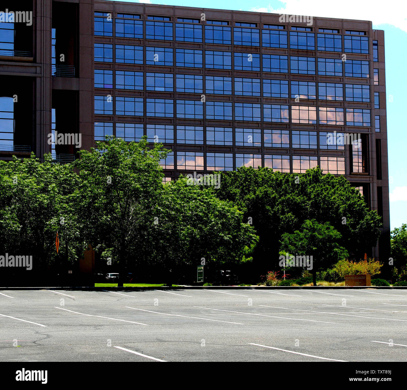 Building With Clouds Stock Photo - Alamy