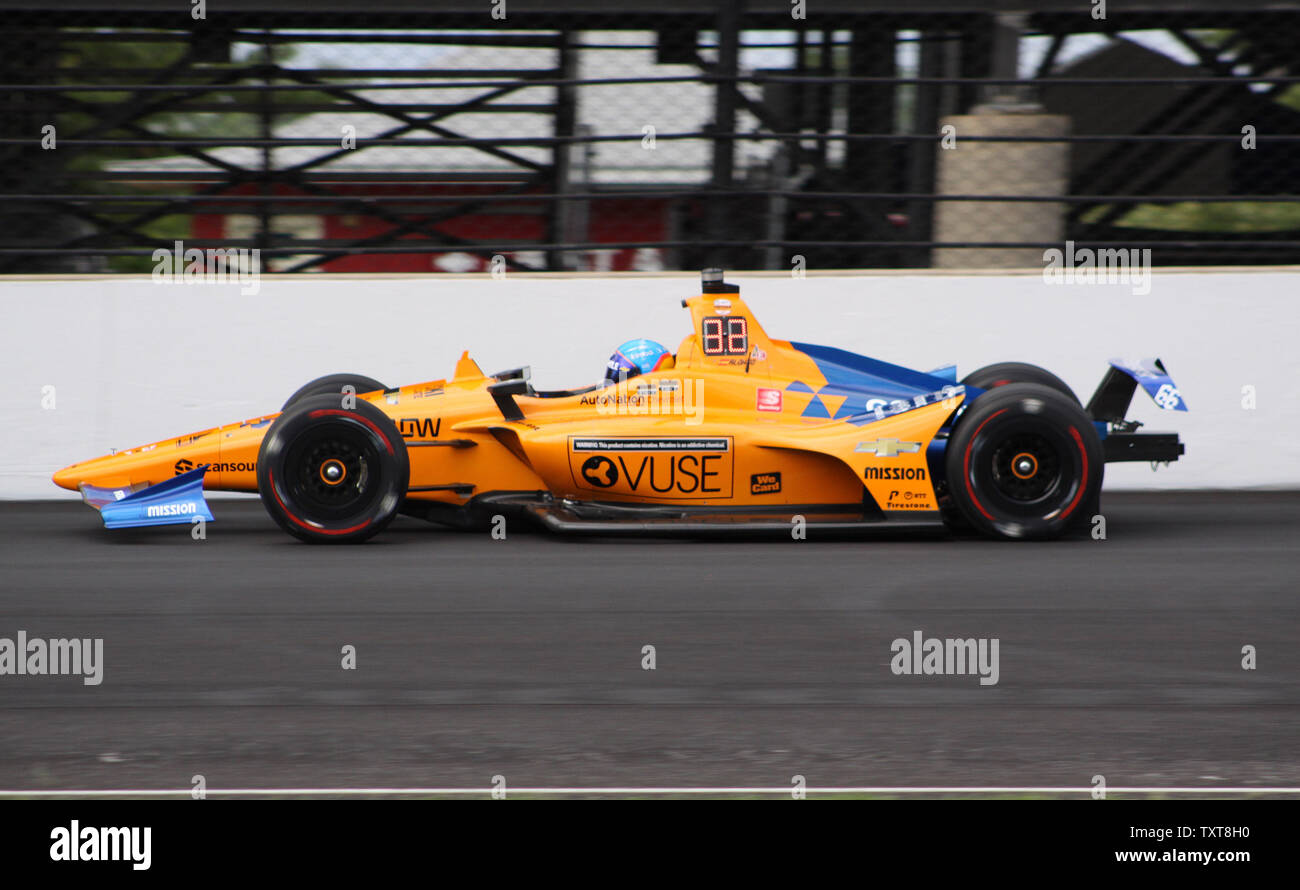 Start chute hi-res stock photography and images - Alamy