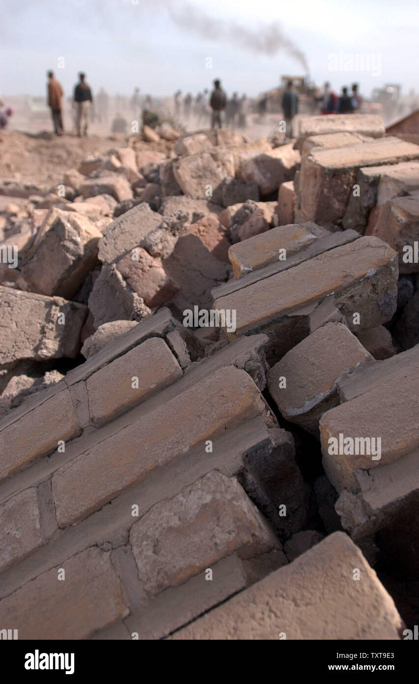2003 bam earthquake hi-res stock photography and images - Alamy