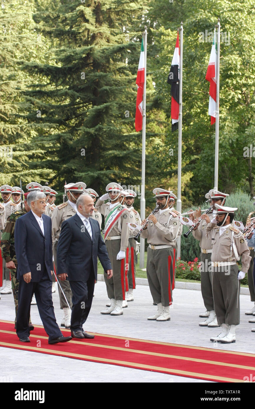 Iraqi Prime Minister, Ibrahim al-Jaafari (right) and Iranian Vice ...