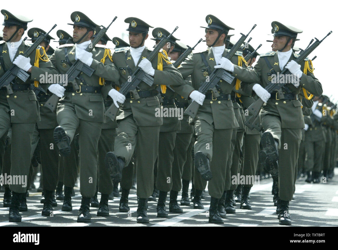 Iranian Army soldiers march during Iran's army day in front of the ...