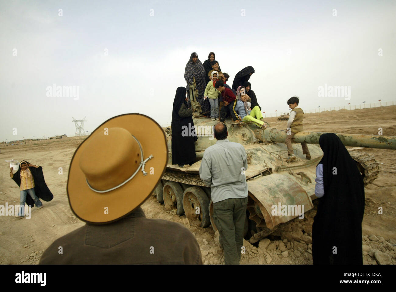 Iraq iran war 1980 tank hi-res stock photography and images - Alamy