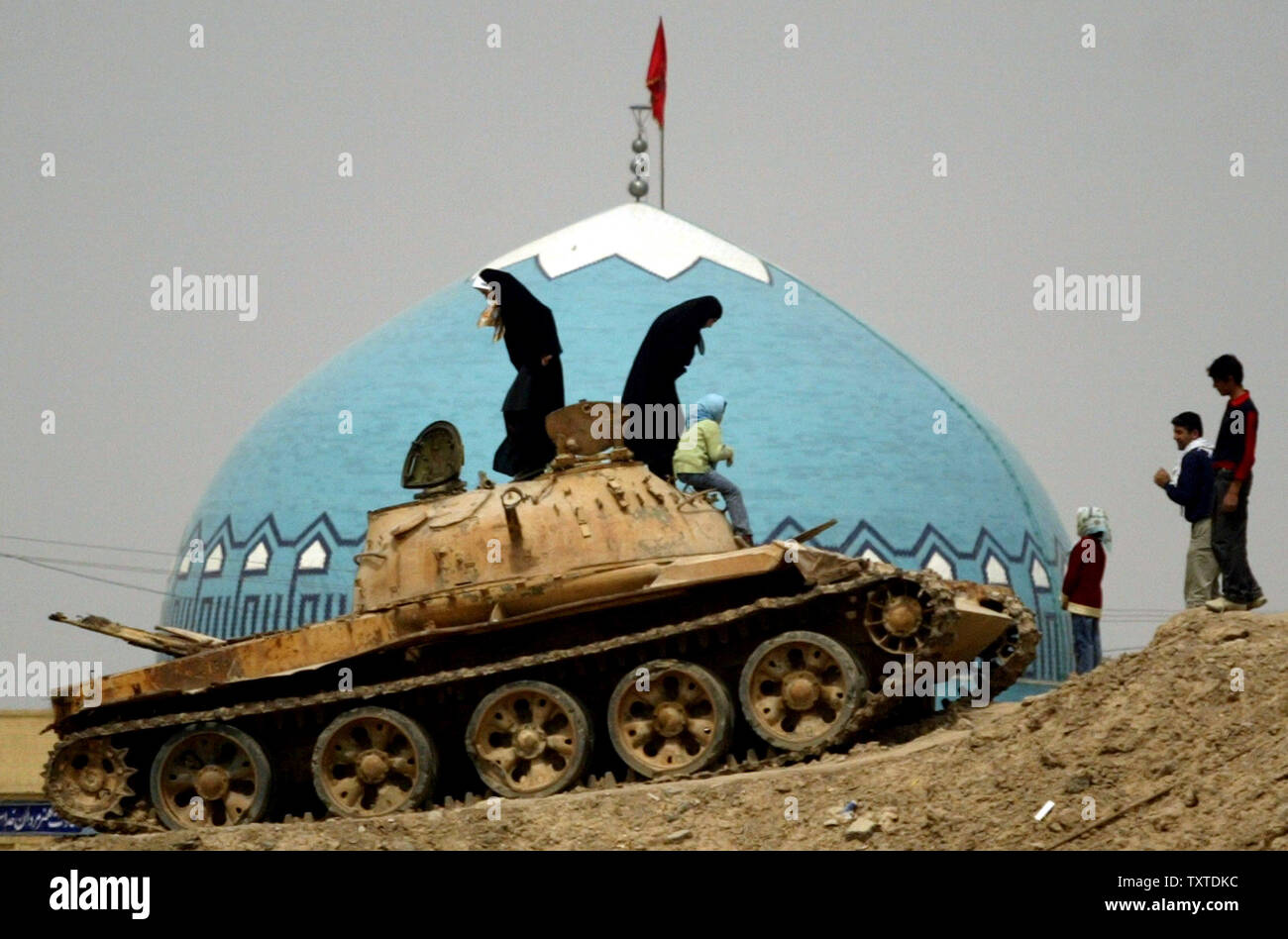 Iraq iran war 1980 tank hi-res stock photography and images - Alamy