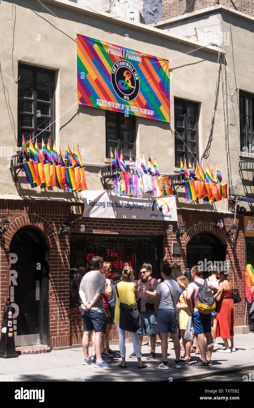 Stonewall riots hi-res stock photography and images - Alamy