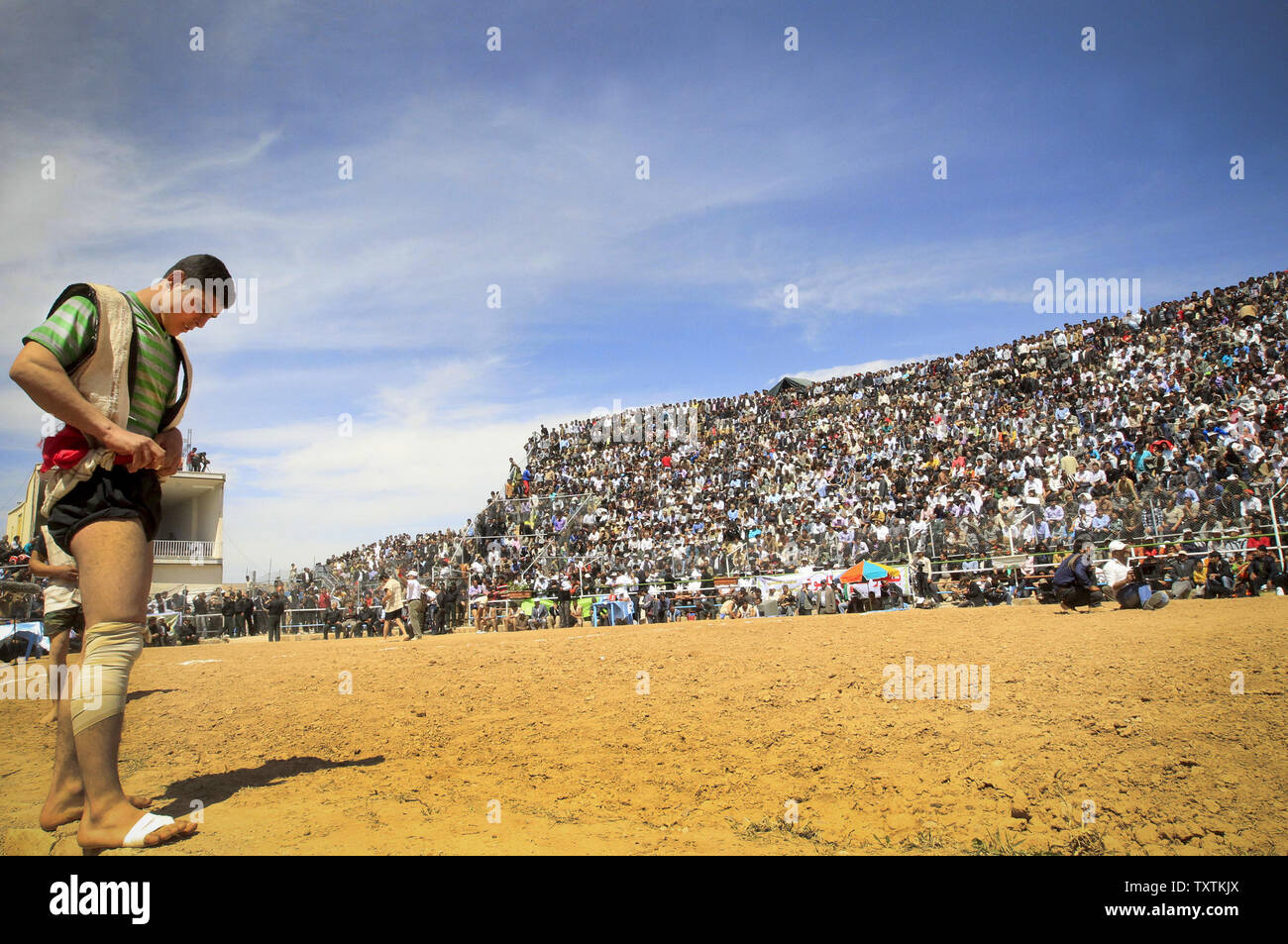 Iranian wrestler hi-res stock photography and images - Alamy