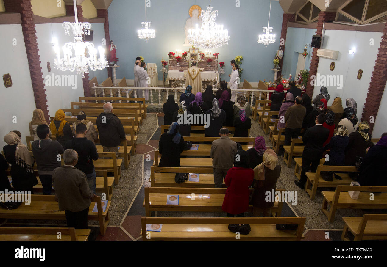 Chaldean mass hi-res stock photography and images - Alamy
