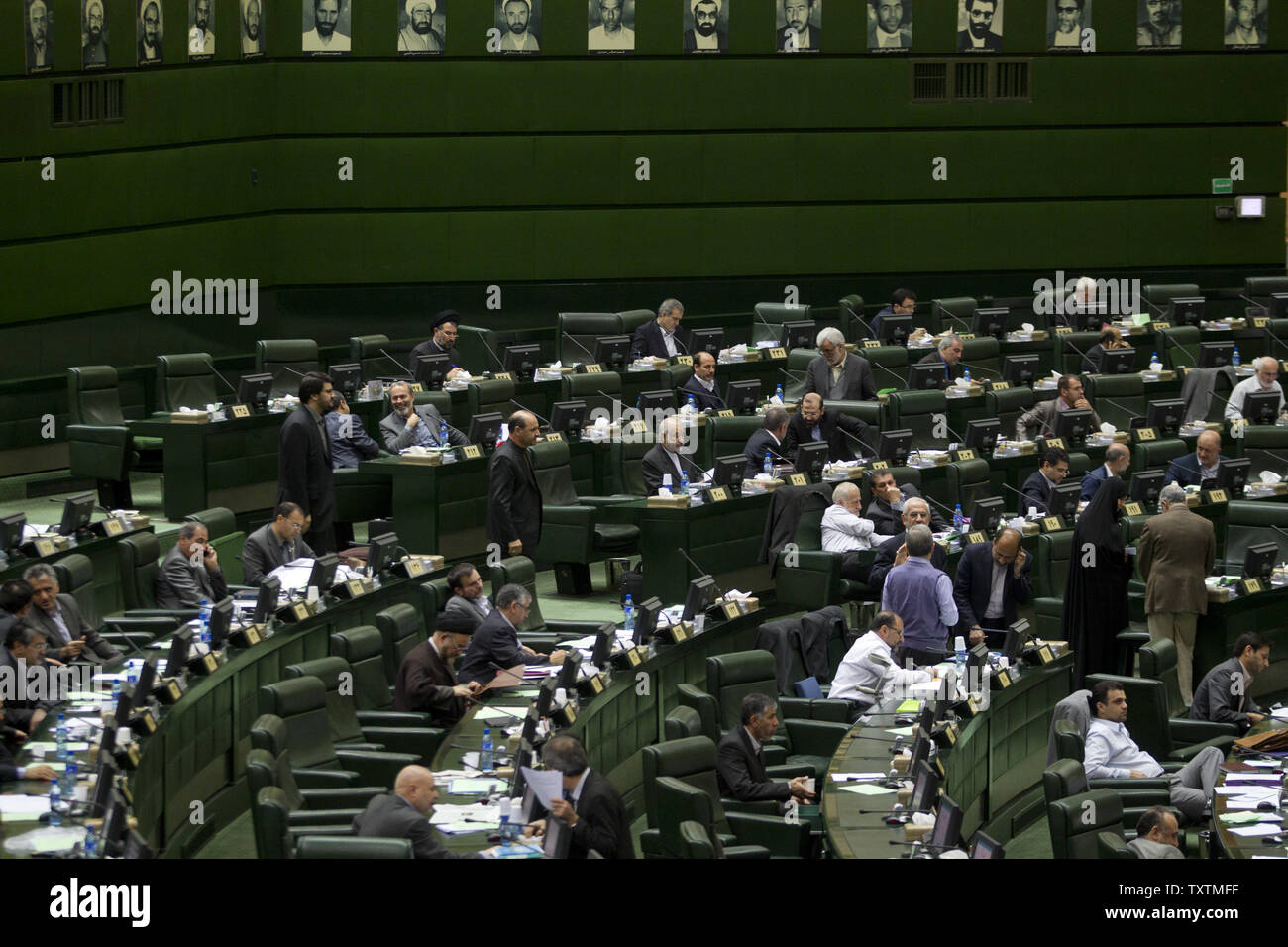 Parliament meets hi-res stock photography and images - Alamy