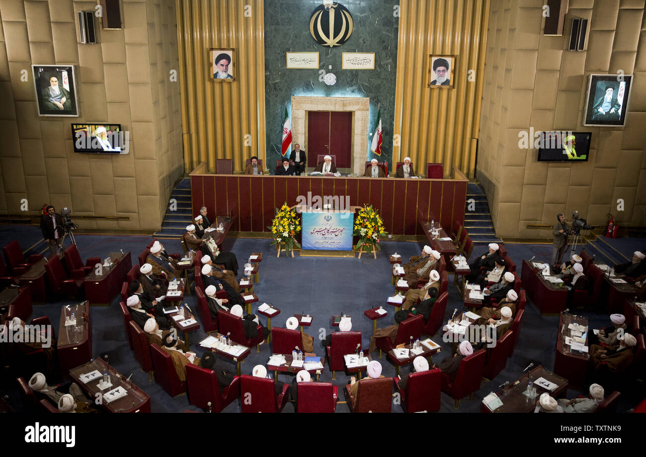 Chairman Mohammad Reza Mahdavi Kani speaks at the annual Assembly of ...