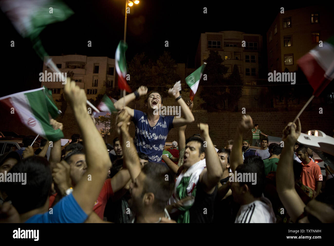 Argentina fans show their support hi-res stock photography and images ...