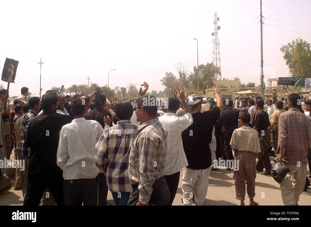 Hundreds of Iraqis protest against the arrest of Al Said, the personal ...