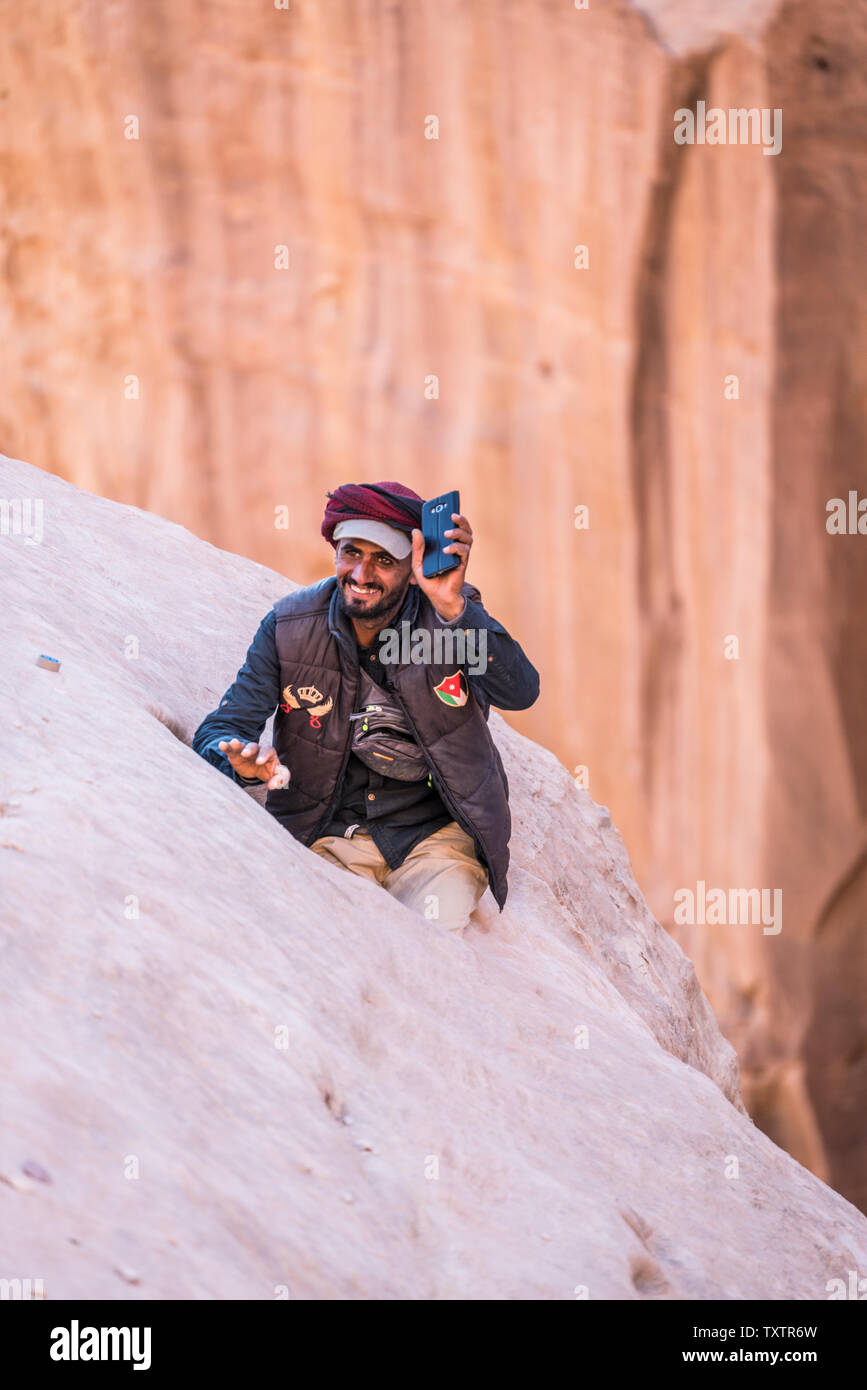 Local people in the Petra, Jordan Stock Photo - Alamy
