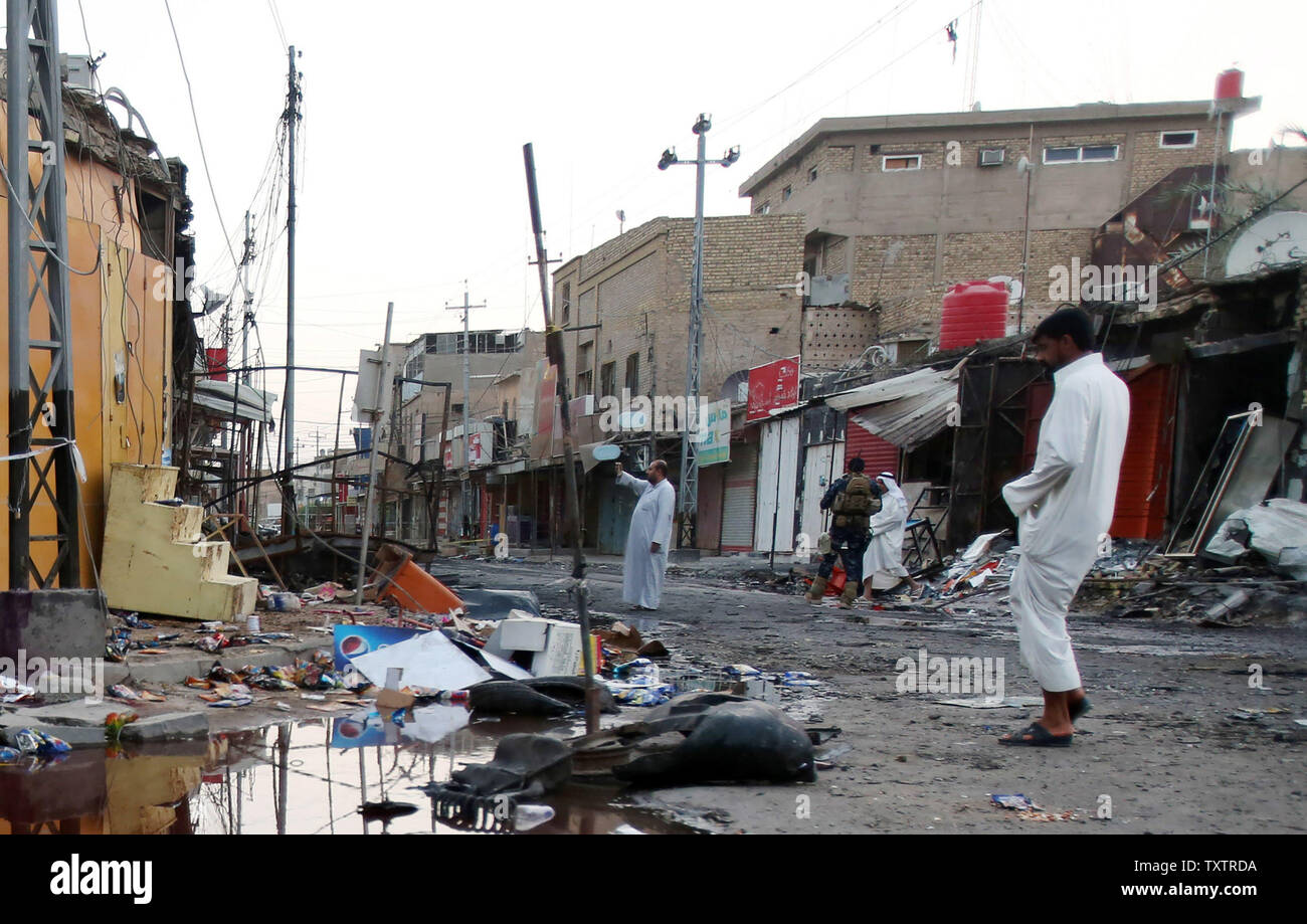 Iraq bomb damage hi-res stock photography and images - Alamy