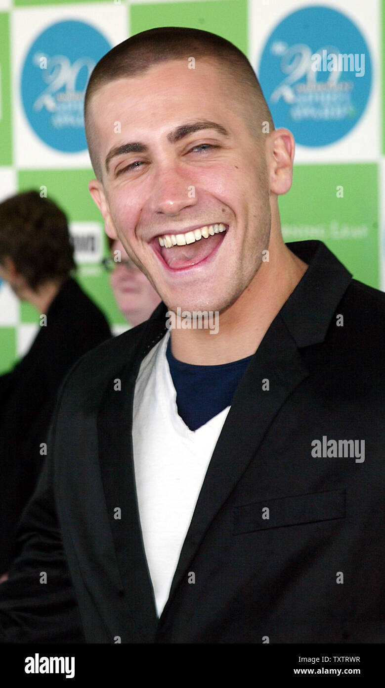 Jake Gyllenhaal arrives for the 20th IFP Independent Spirit Awards in ...