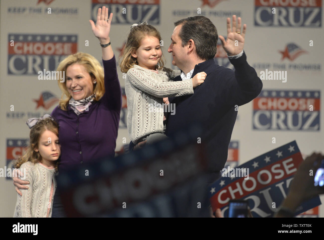 Caroline cruz hi-res stock photography and images - Alamy