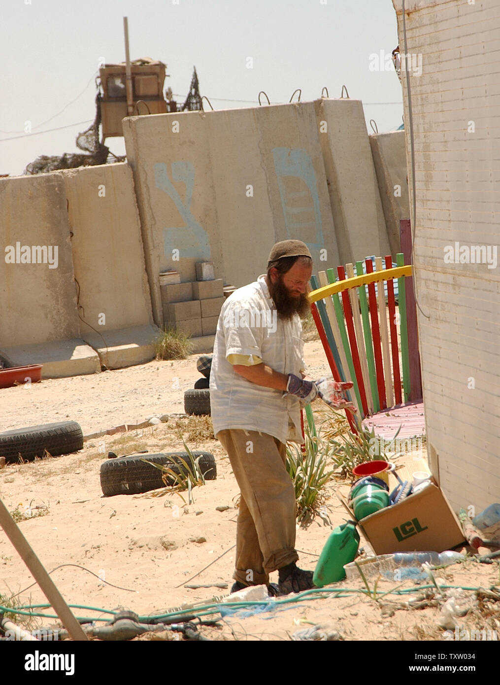 Gaza 2005 kfar hi-res stock photography and images - Alamy