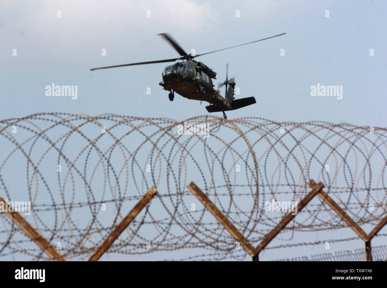 Bint jbeil hi-res stock photography and images - Alamy