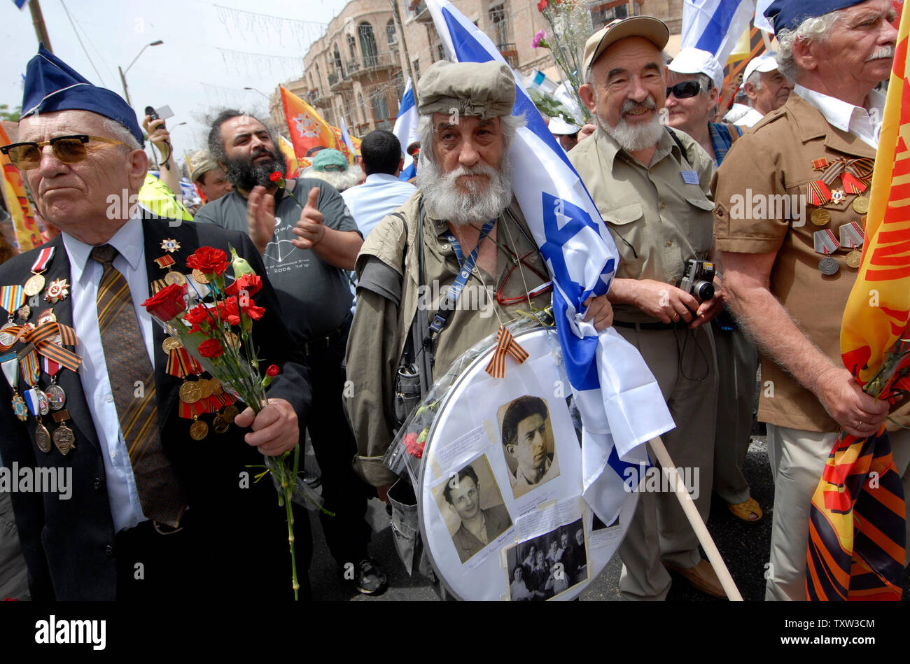 Jewish World War II veterans from the former Soviet Union celebrate ...
