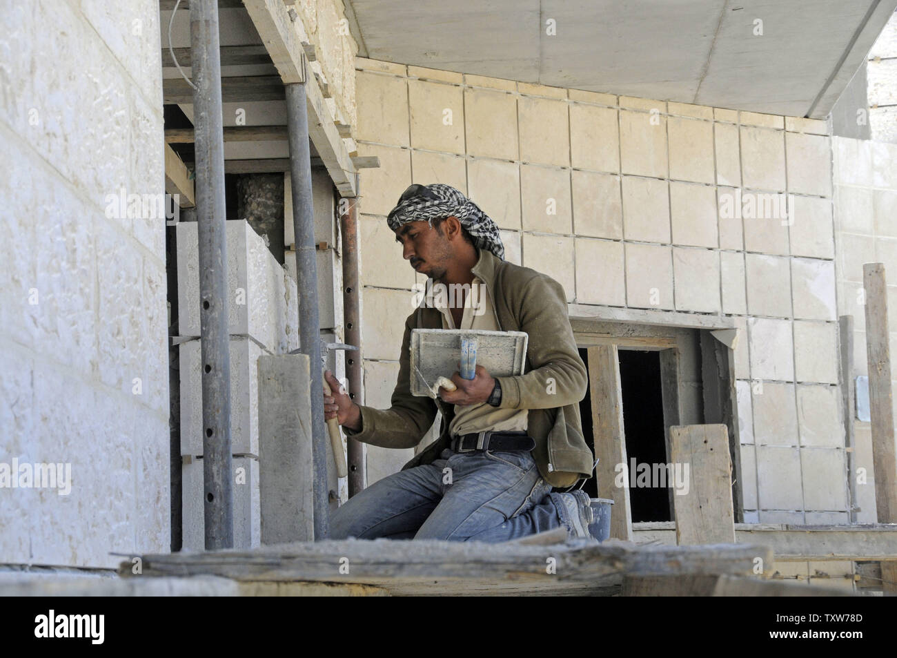 Builds in 2009 hi-res stock photography and images - Alamy