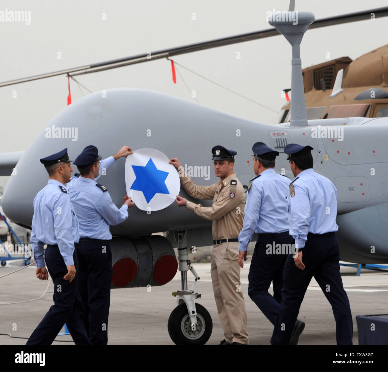 Israeli aerospace industries hi-res stock photography and images - Alamy