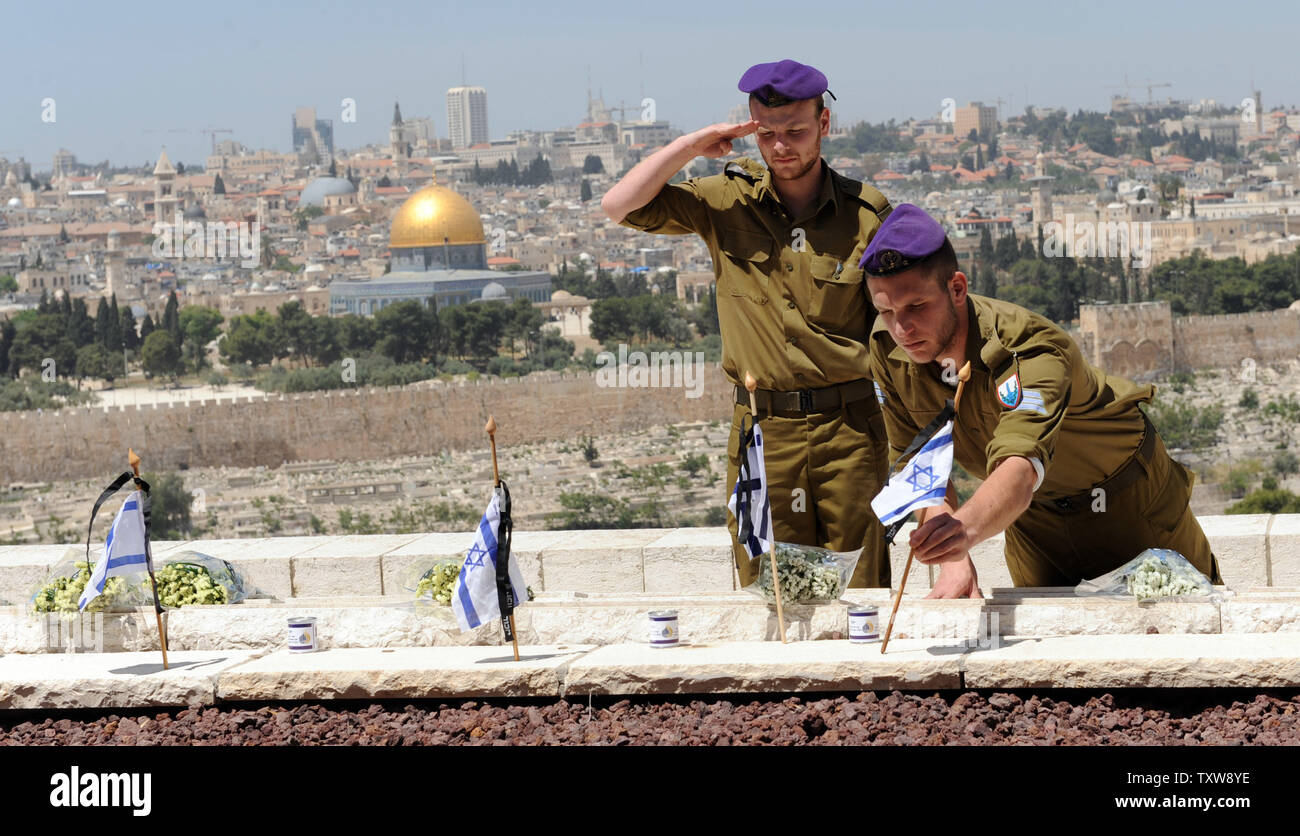 Comrade flag hi-res stock photography and images - Alamy