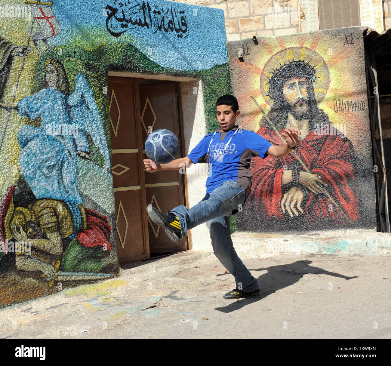 Mural studies hi-res stock photography and images - Alamy