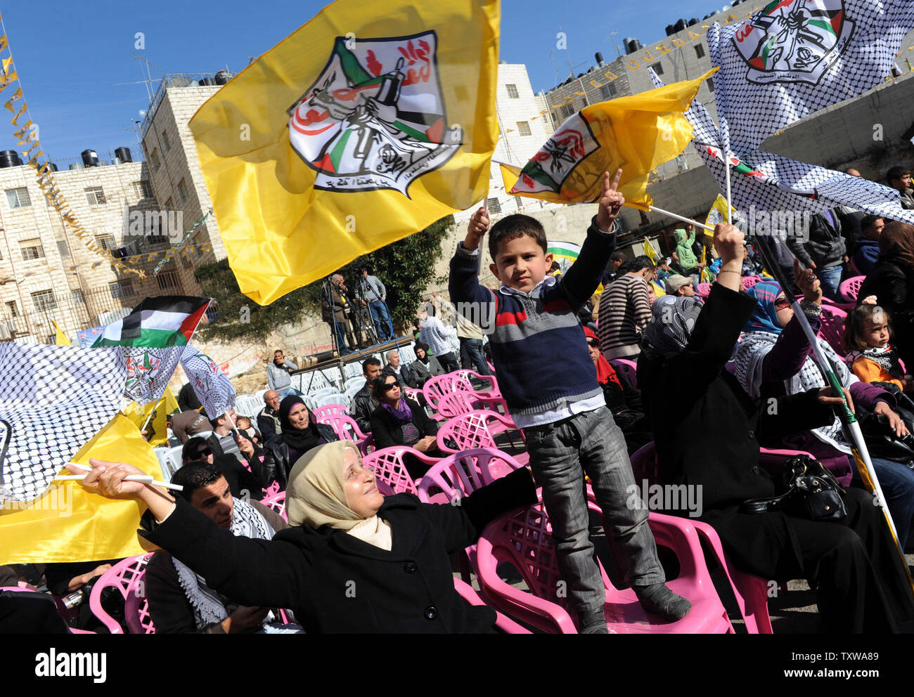Fatah flag hi-res stock photography and images - Alamy