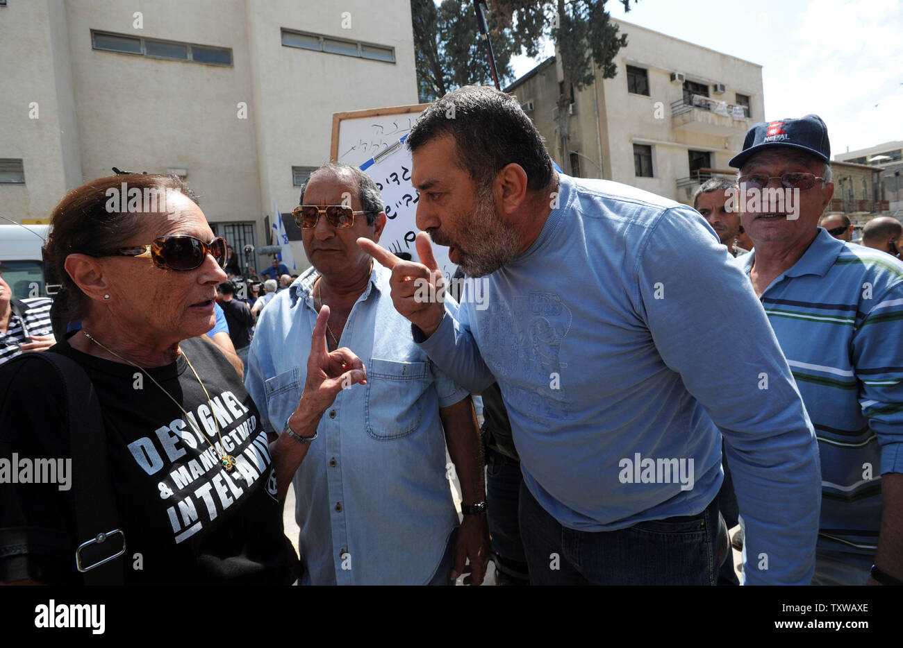 Moshe dayan and david ben gurion hi-res stock photography and images ...