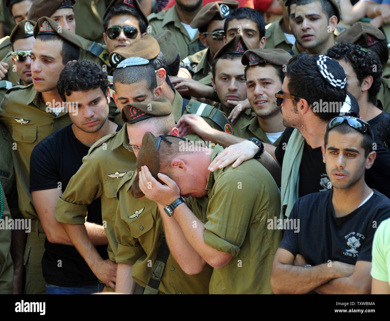 Israeli Soldiers Crying