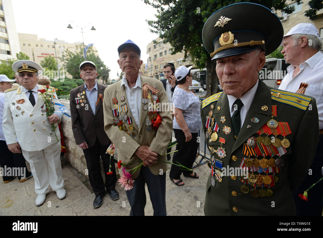 Soviet jews israel hi-res stock photography and images - Alamy
