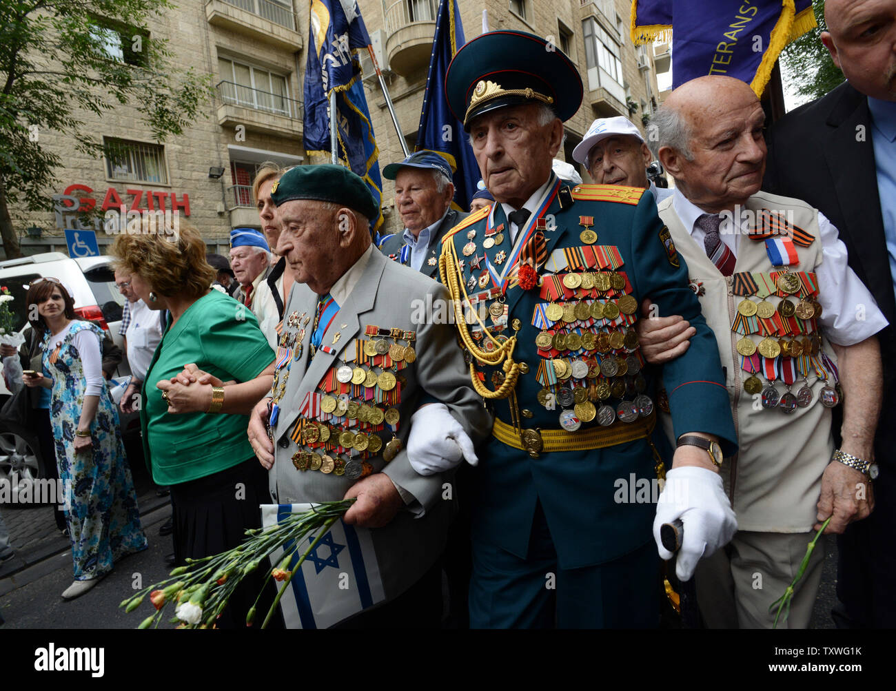 Soviet jews israel hi-res stock photography and images - Alamy