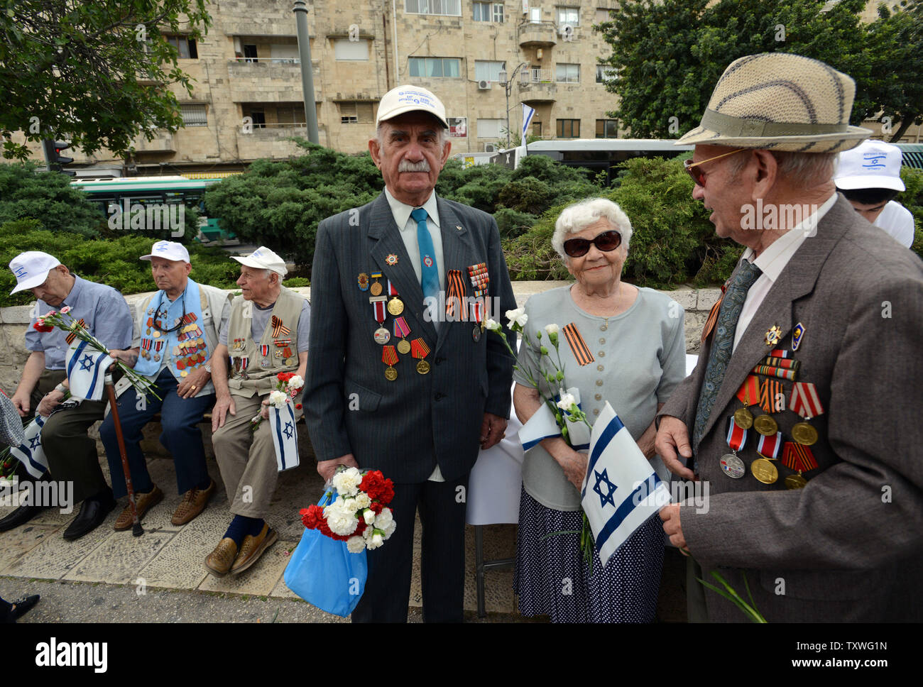 Soviet Jewish World War II Veterans wear their Red Army medals at a ...
