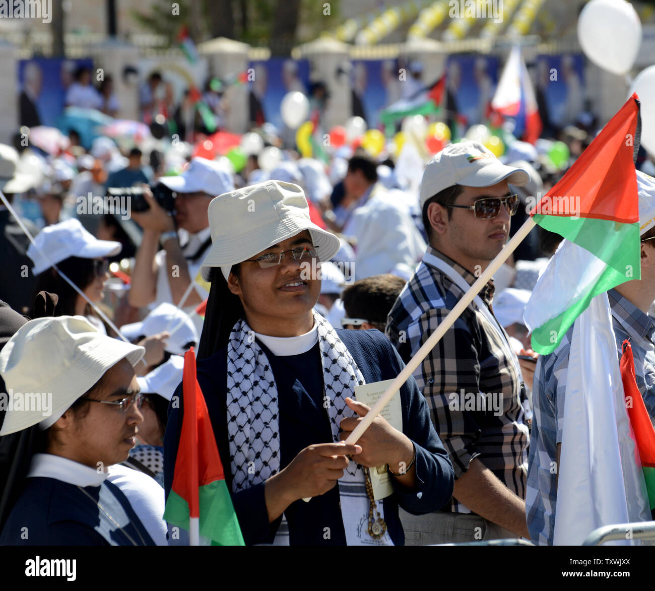 Palestinian national flags hi-res stock photography and images - Alamy