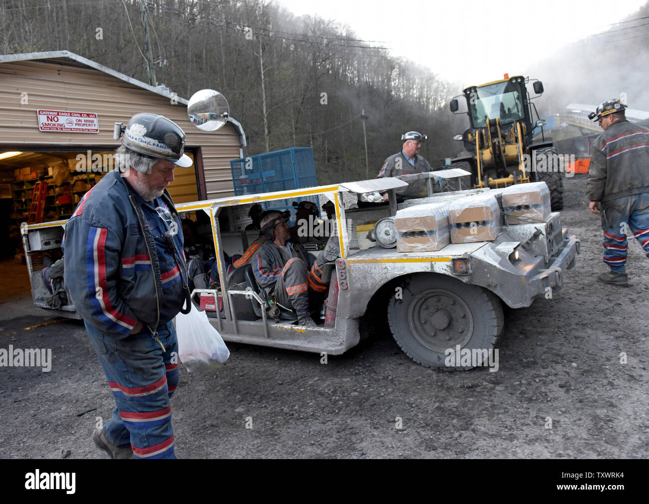 Mantrip hi-res stock photography and images - Alamy