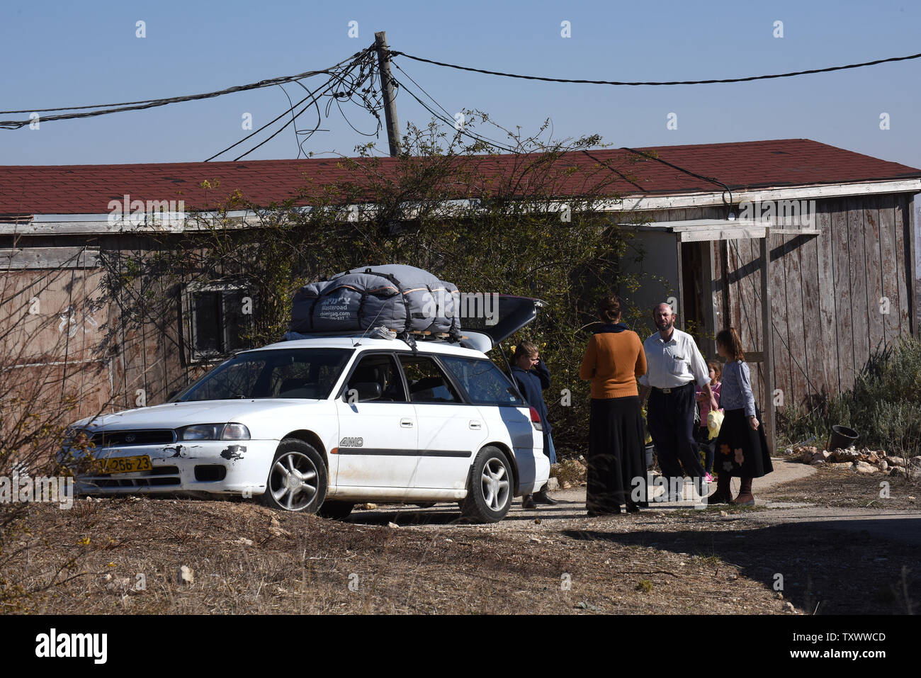 Unauthorized Settleme High Resolution Stock Photography and Images - Alamy