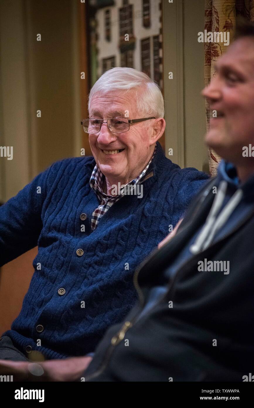 Jim telfer former scottish rugby union coach hi-res stock photography ...