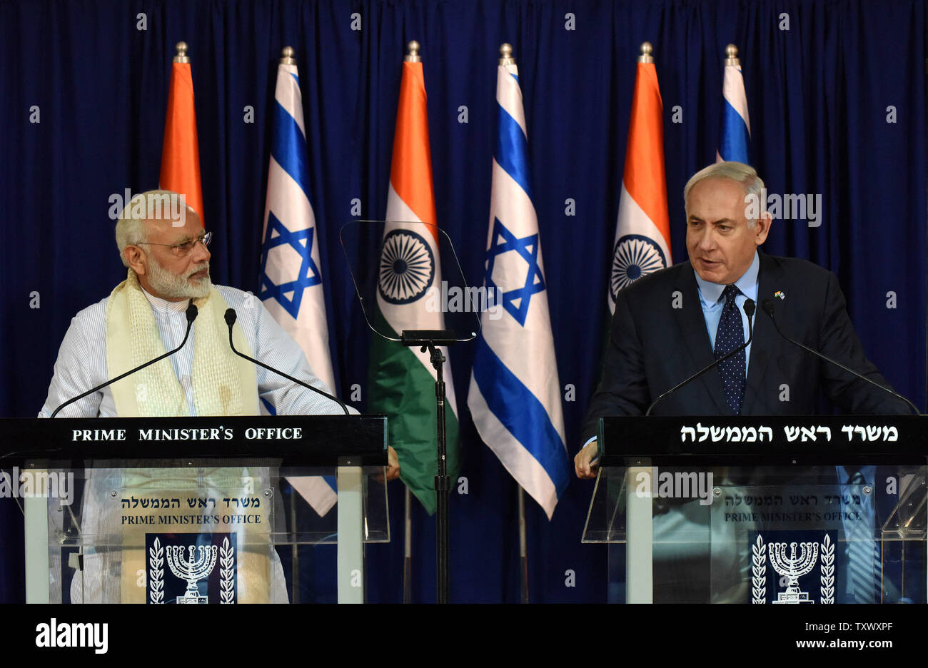 Indian Prime Minister Narendra Modi, left, and Israeli Prime Minister ...