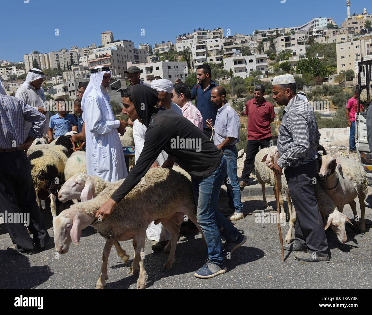 Sending of bethlehem hi-res stock photography and images - Alamy
